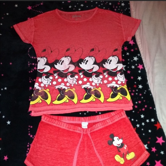 Disney | Intimates & Sleepwear | Disney Womens Minnie Mouse Pajama Set ...